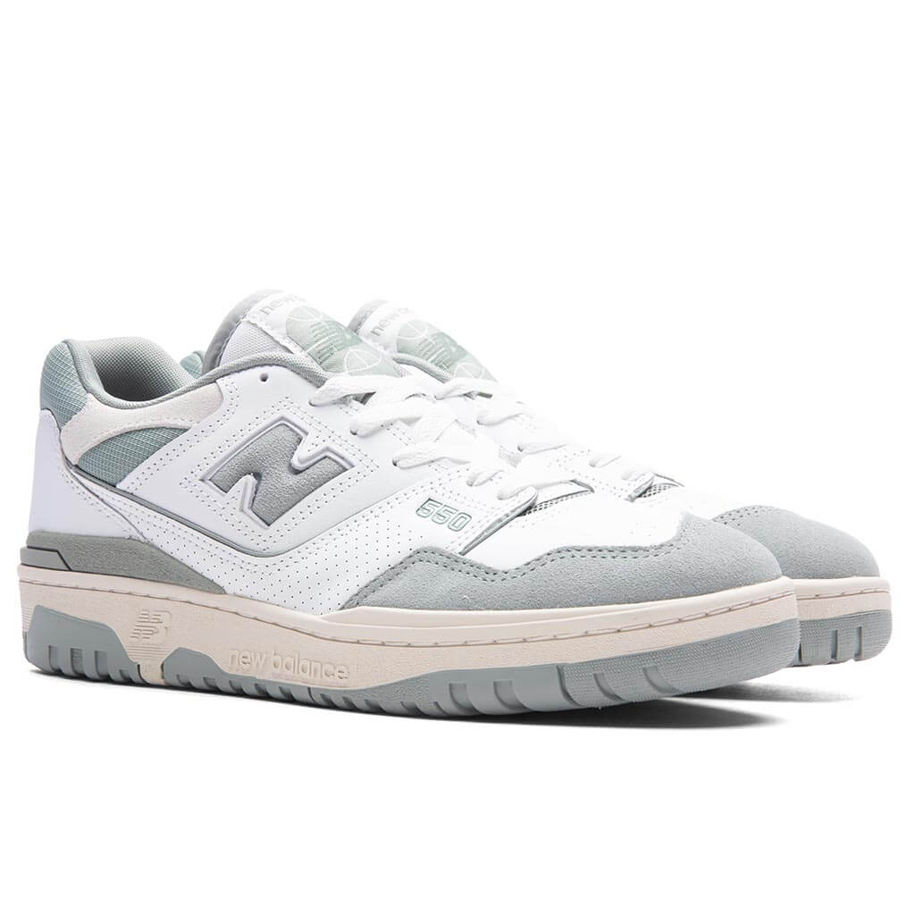 550 - White/Juniper/Dark Juniper – Feature