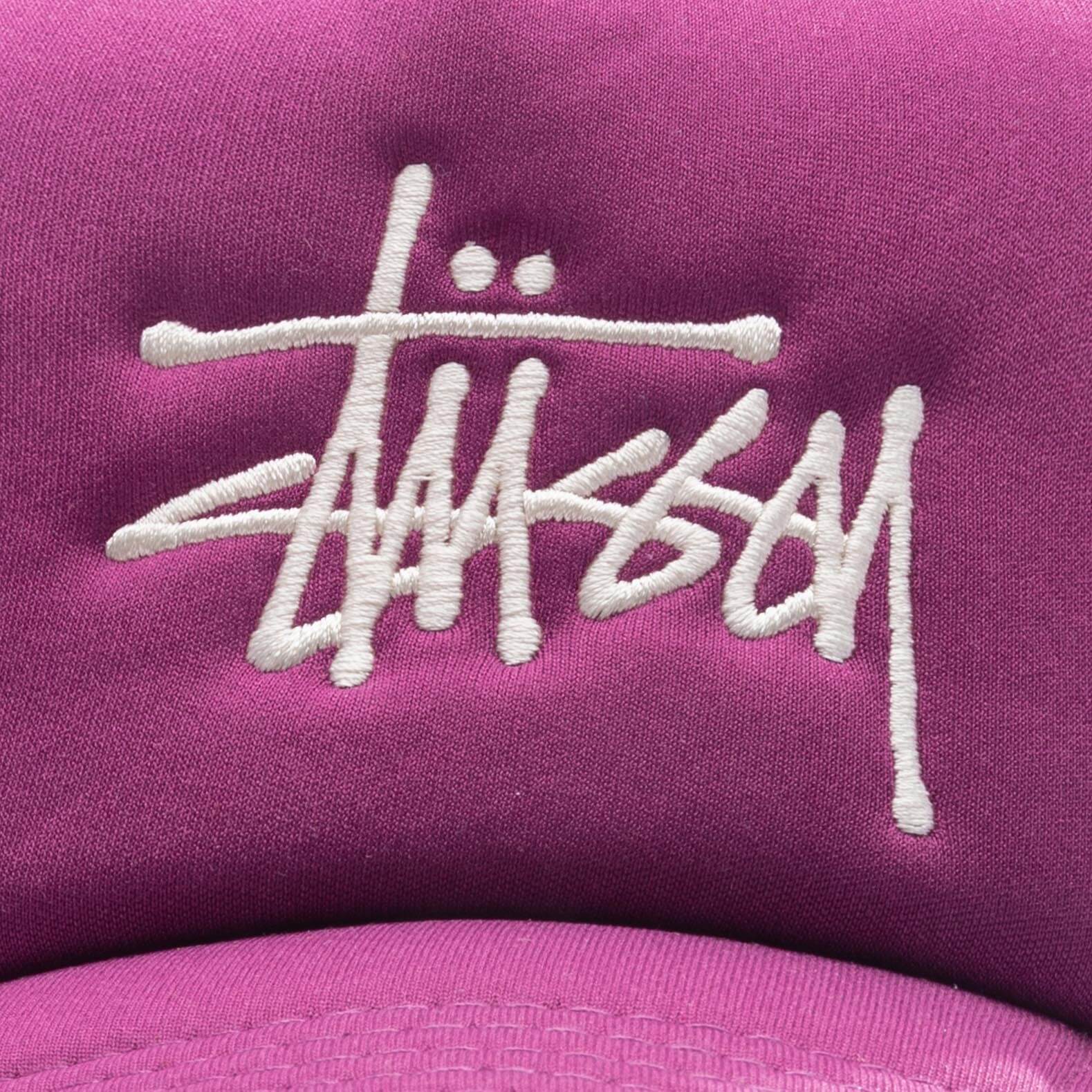 Big Basic Trucker Cap - Plum – Feature