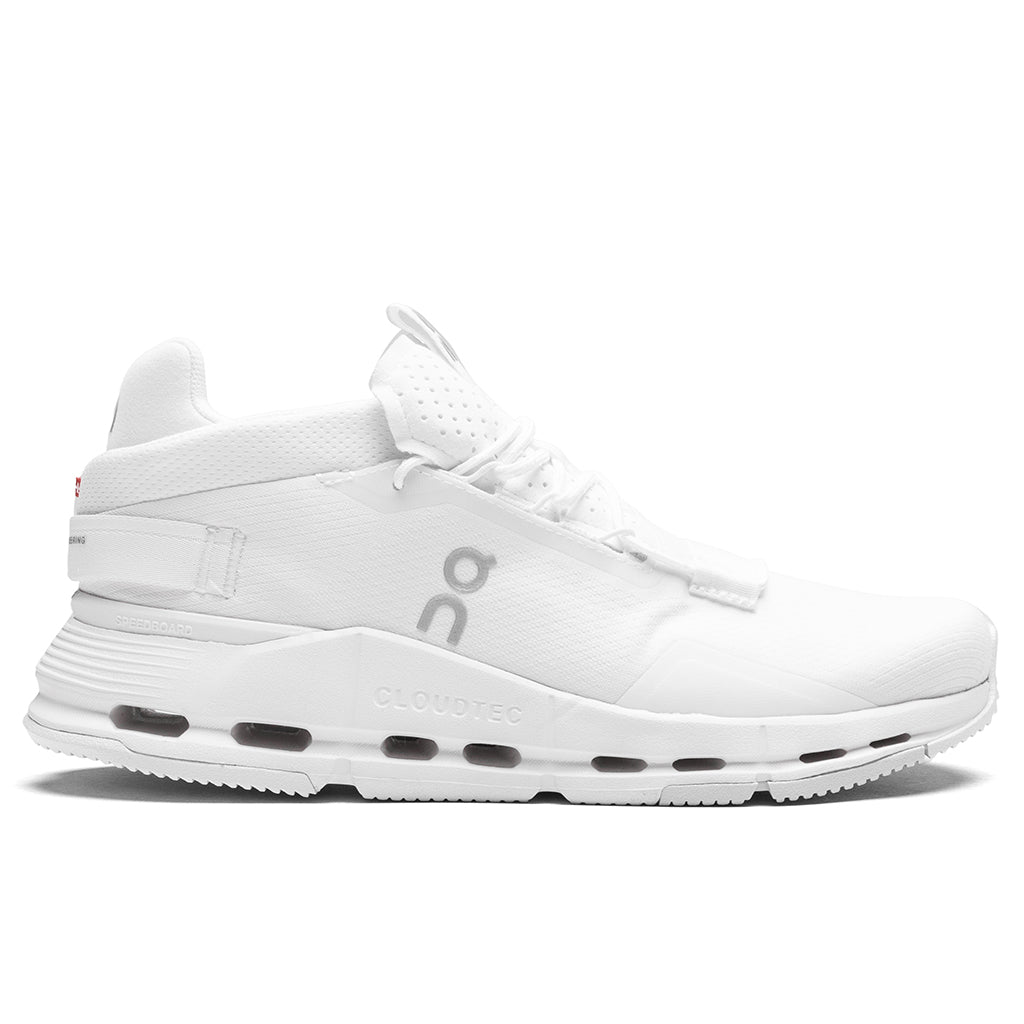 Cloudnova 2 - All White – Feature