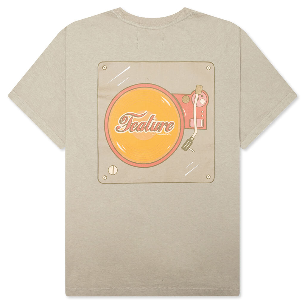 Groove Master Tee - Oil Green – Feature