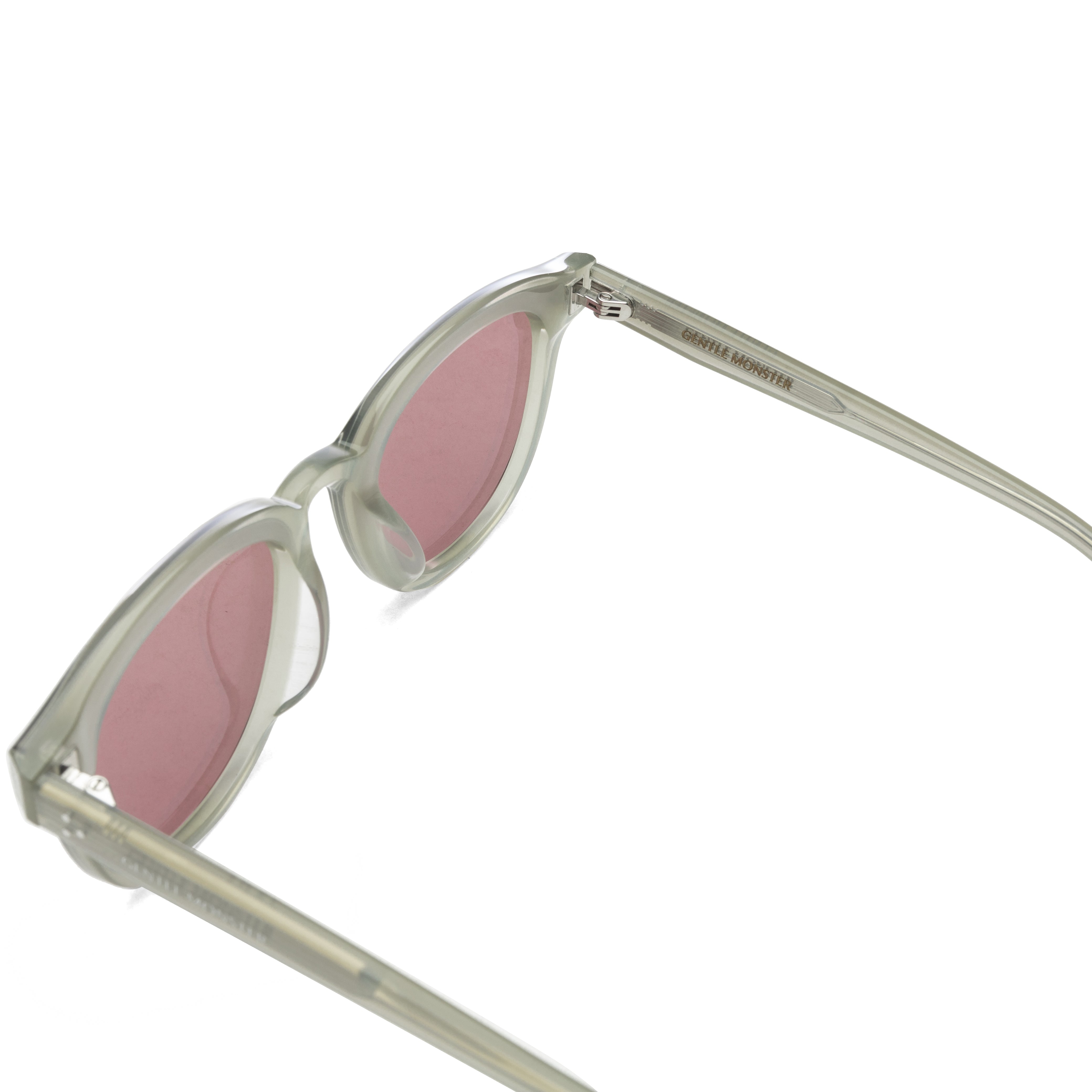 JADE GC10 – Feature