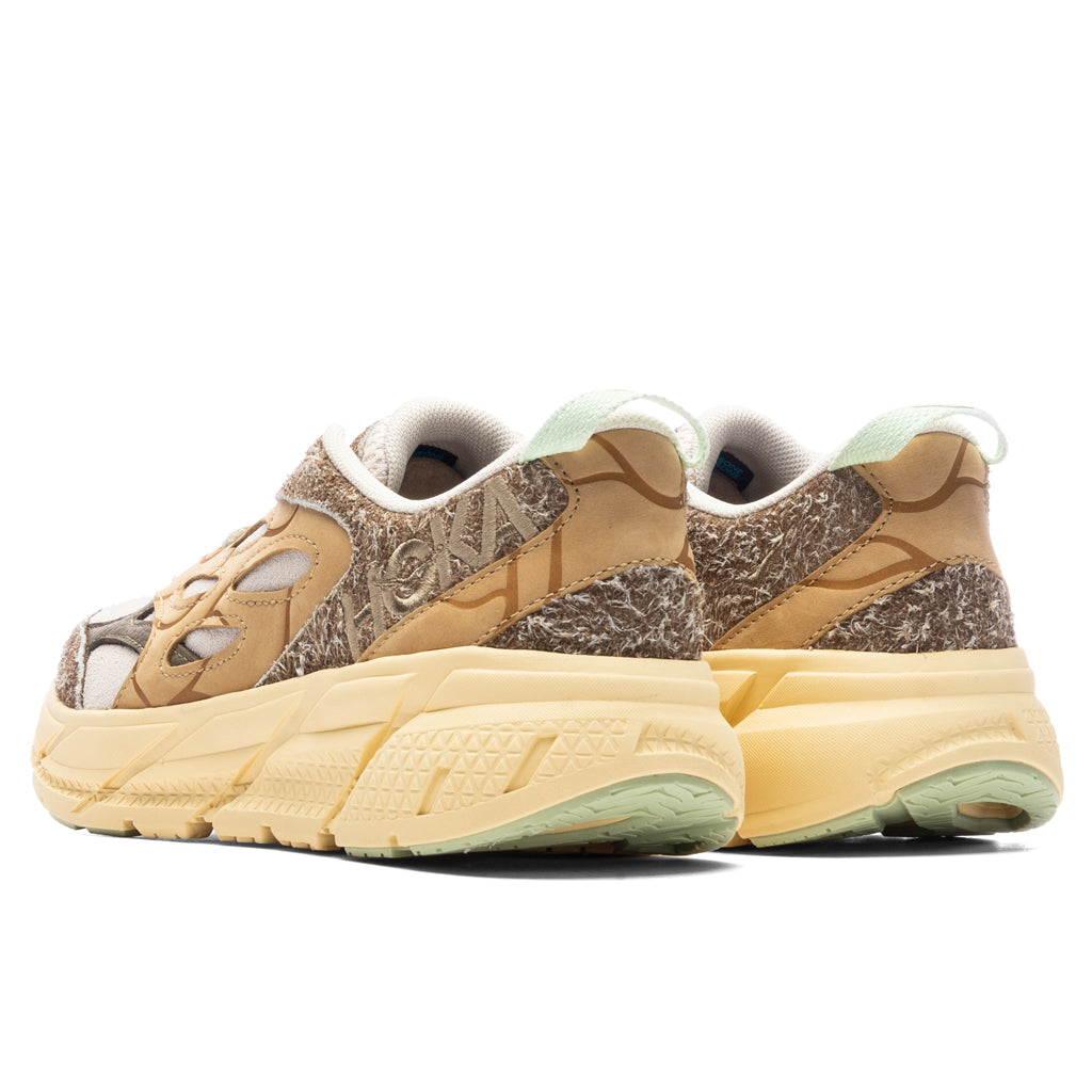 Clifton L Suede TP - Oat Milk/Pollen – Feature