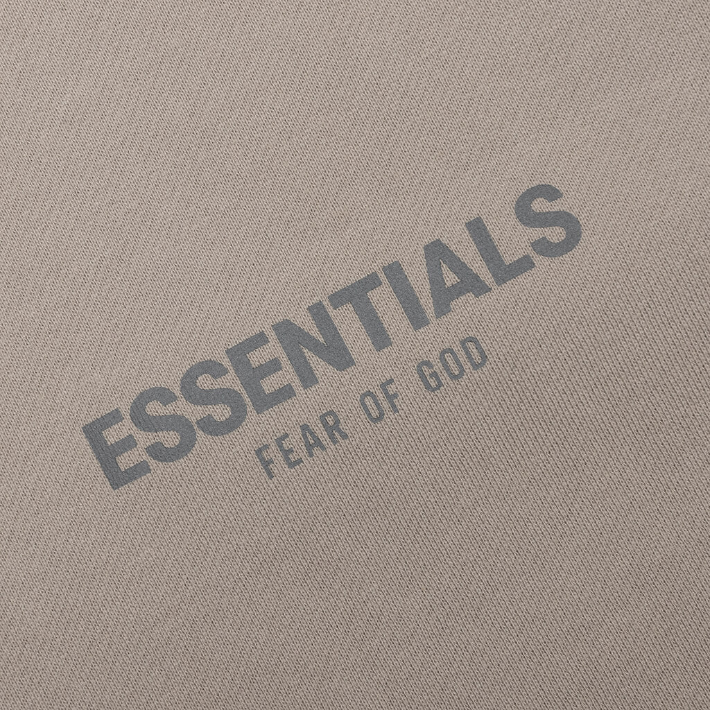 Essentials Pullover Crewneck - String – Feature