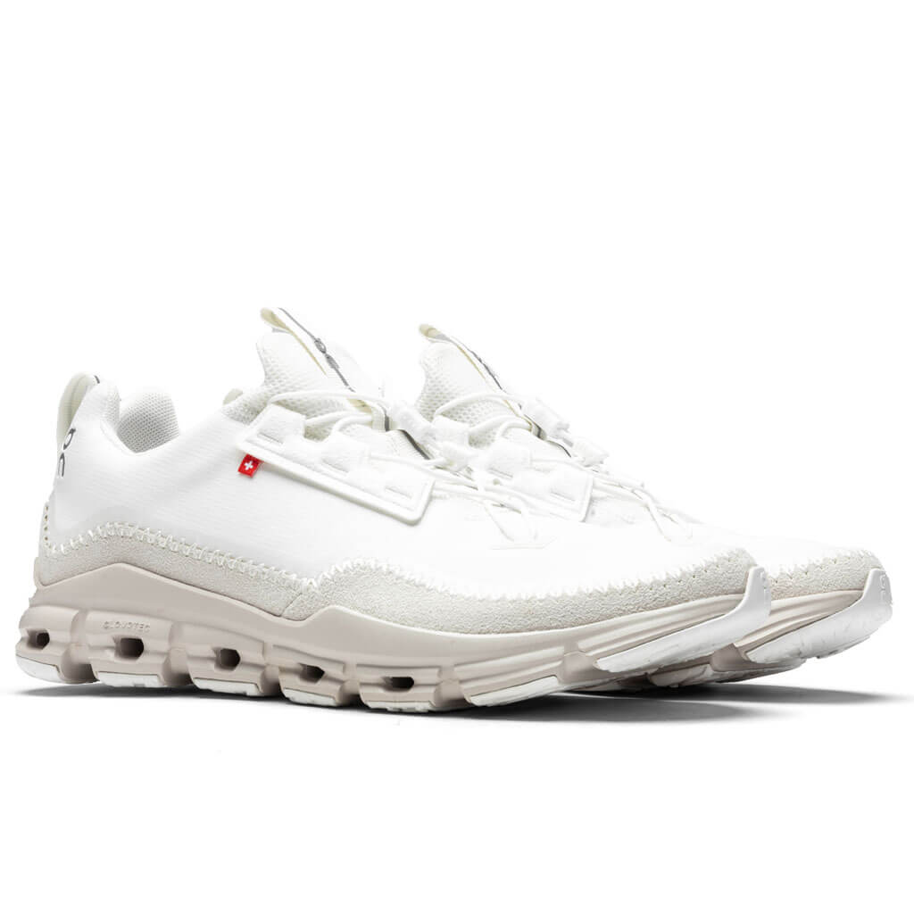 Cloudaway - Ivory/Pearl – Feature