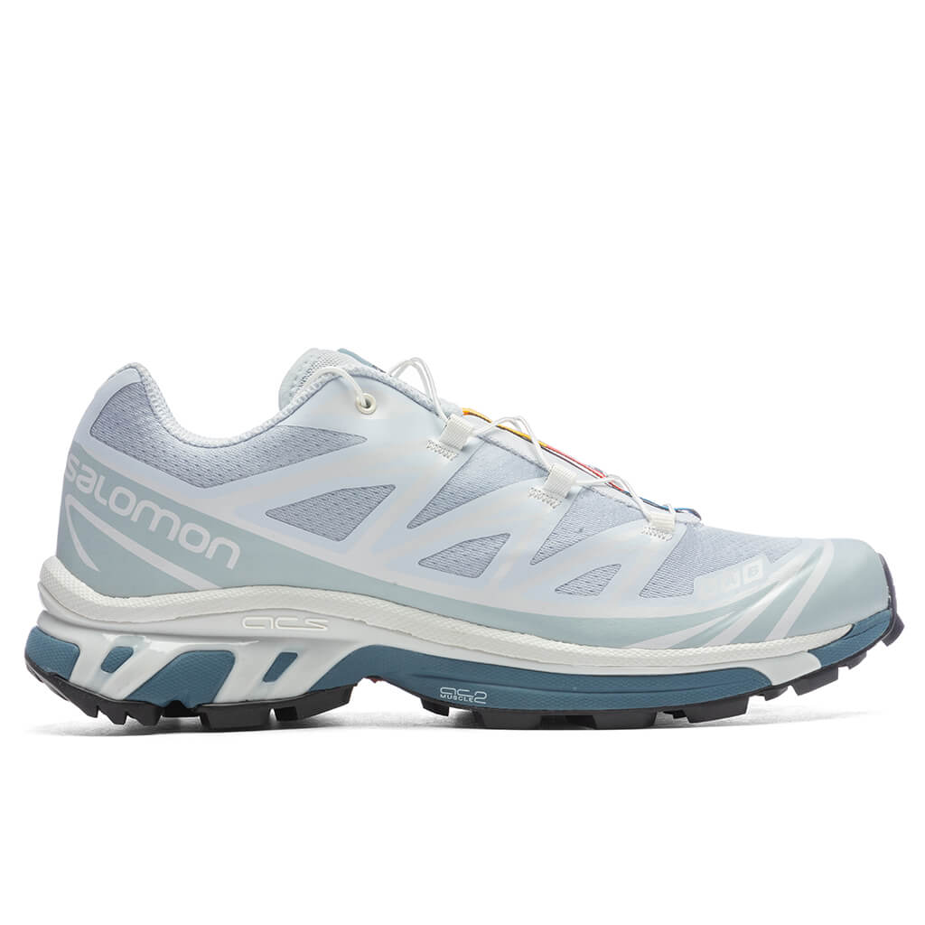 XT-6 - Arctic Ice/China Blue/LunRoc – Feature