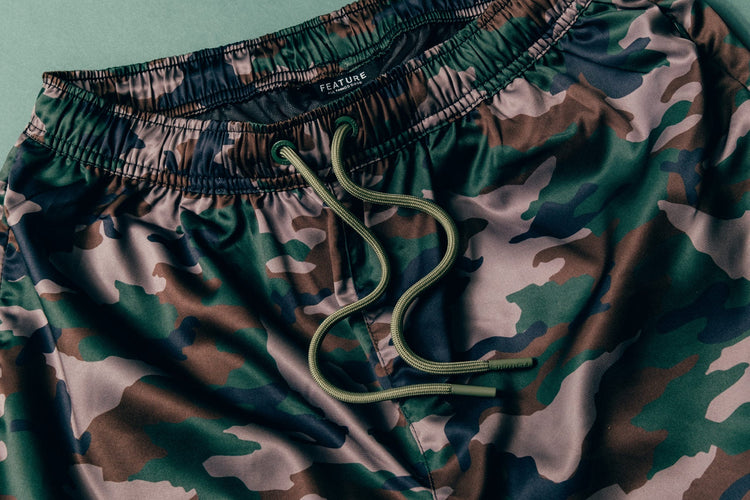 Pool Essential: Winslow Swim Trunks – Feature