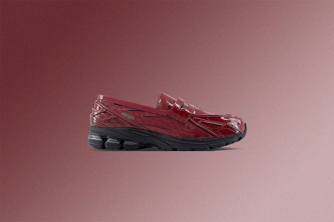 1906L 'Red Croc' - Monarch Burgundy – Feature