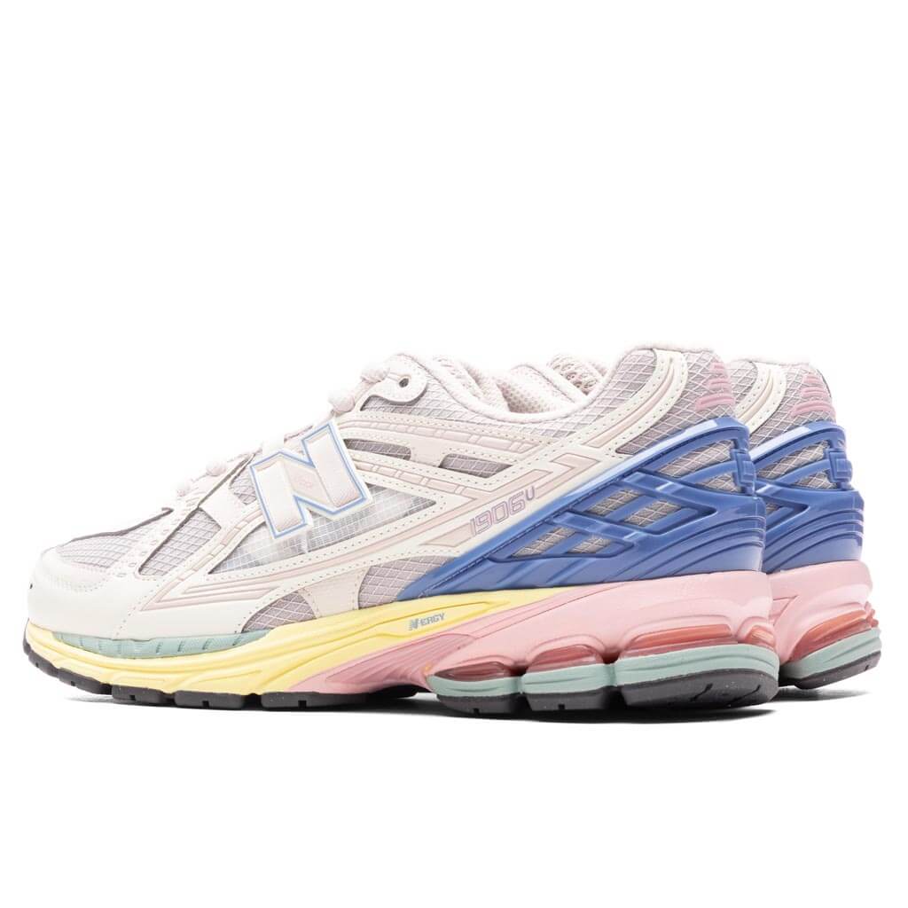 1906R - Angora/Blue Laguna/Orb Pink – Feature