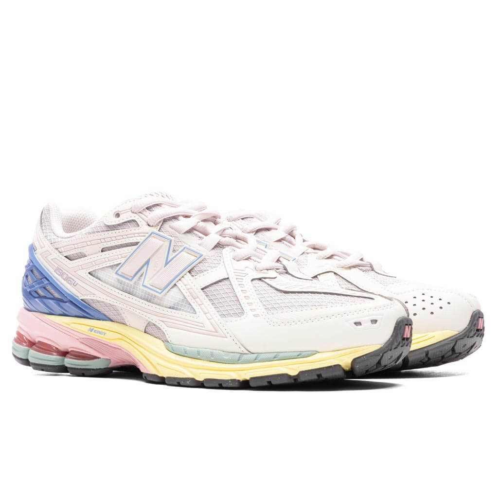 1906R - Angora/Blue Laguna/Orb Pink – Feature