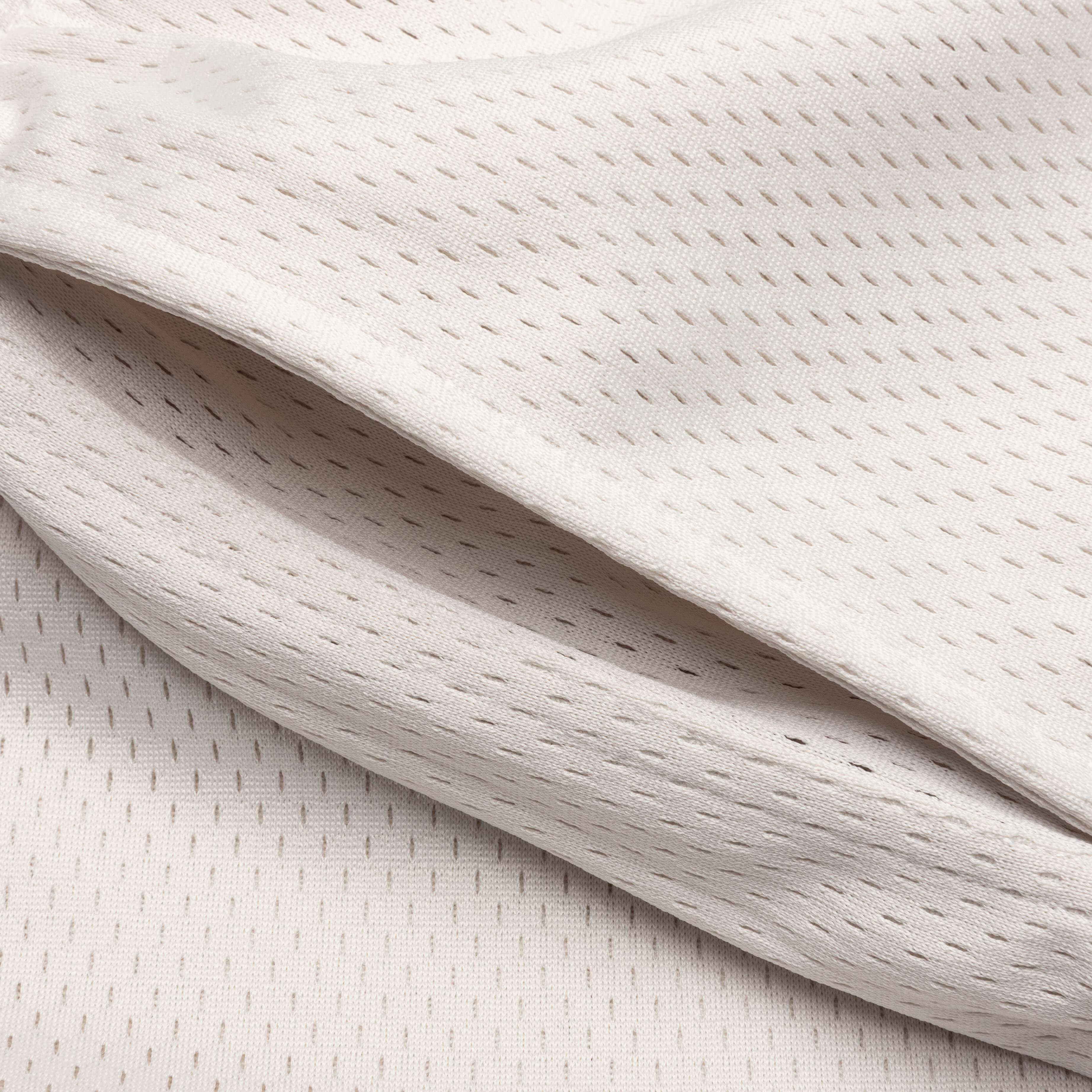 4x4 Mesh Short - Bone – Feature