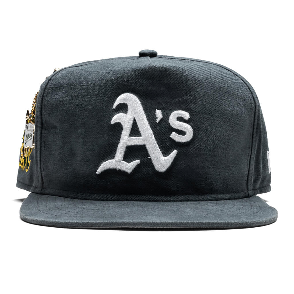 59FIFTY A-Frame Championship Side Flag - Oakland Athletics – Feature