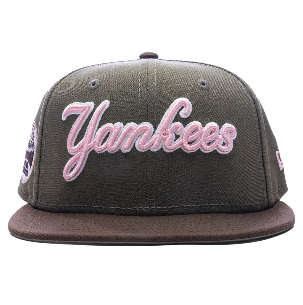 FEATURE x New Era 59FIFTY Fitted NY Yankees 50th Anniversary - Olive/W – Feature