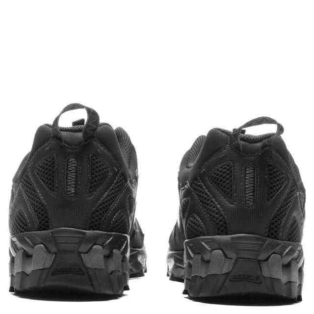 610T - Black/Phantom/Magnet – Feature