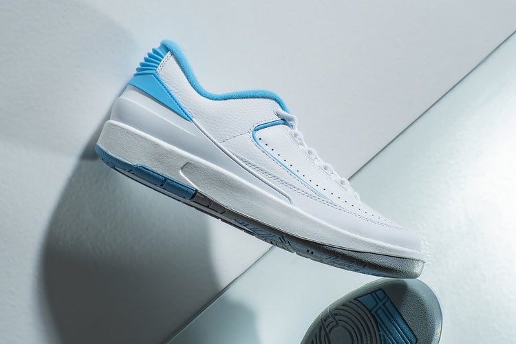 Air Jordan 2 Retro Low - White/University Blue/Cement Grey – Feature
