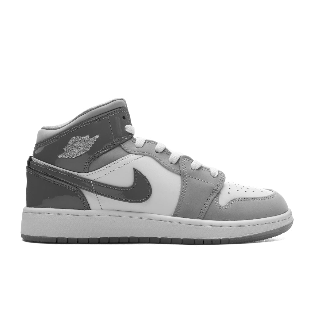 Air Jordan 1 Mid SE (GS) - White/Cool Grey/Medium Grey – Feature