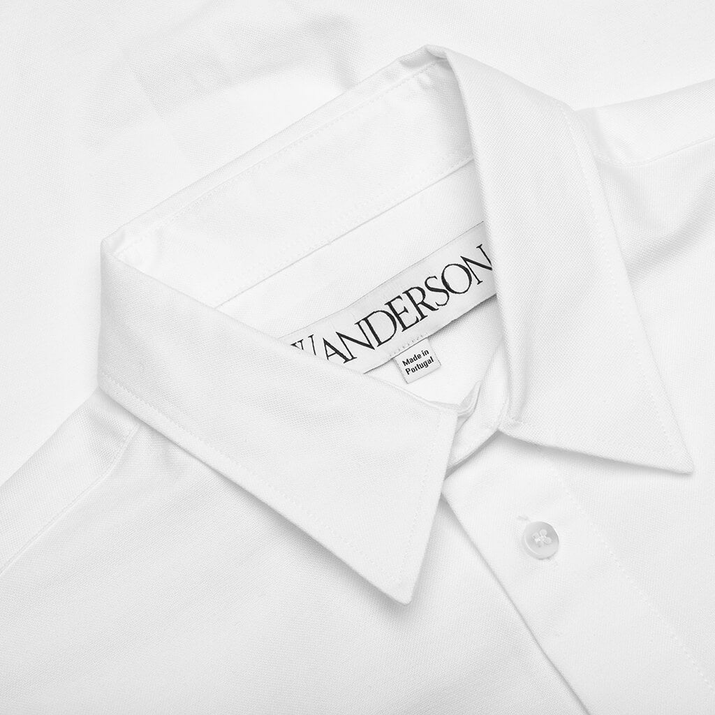Classic Fit Logo Pocket Shirt - White – Feature