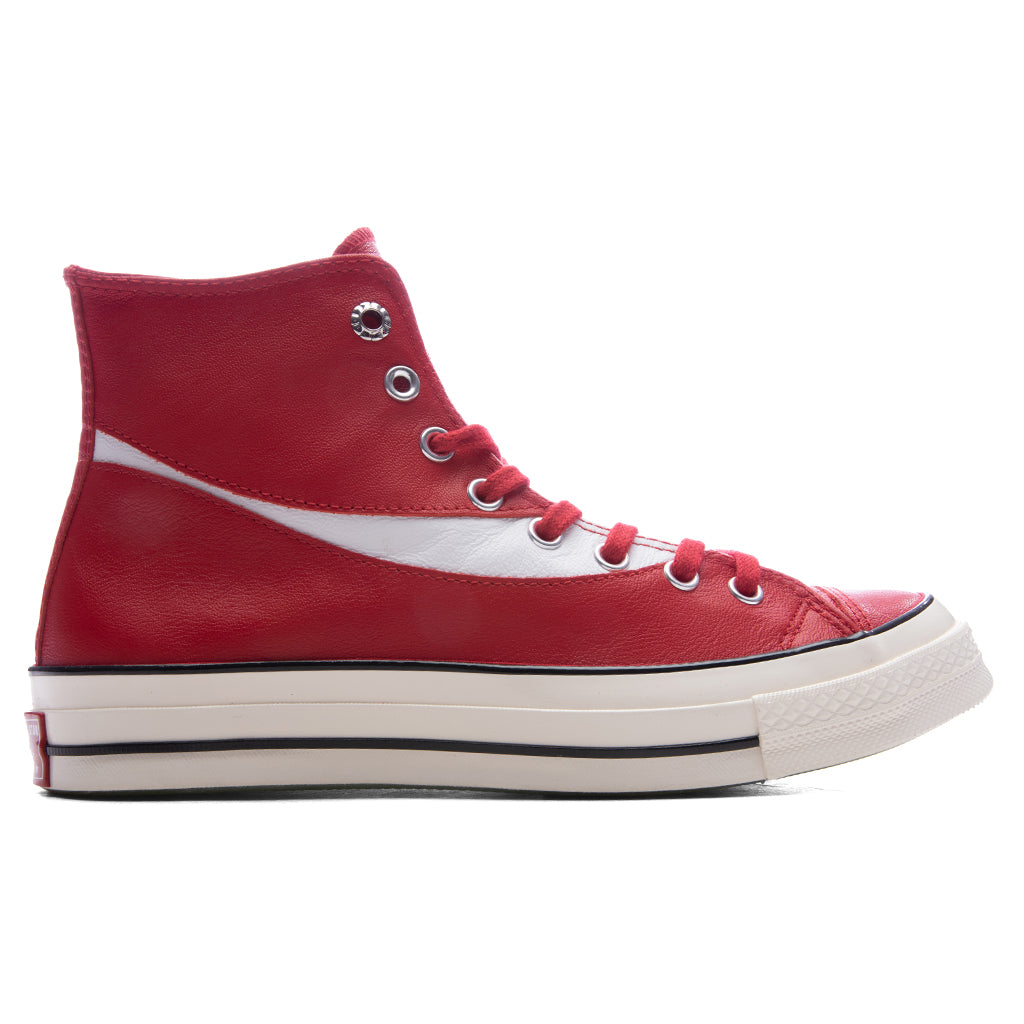 Converse x Coca-Cola Chuck 70 Leather - Racing Red/Egret/Black – Feature