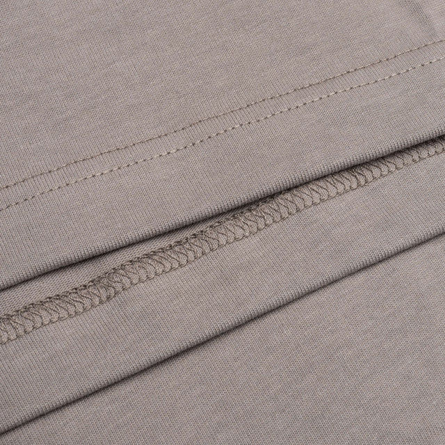 Courbet Tee - Slate – Feature