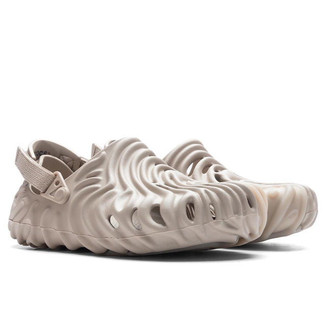 Crocs x Salehe Bembury Pollex Clog - Horchata – Feature