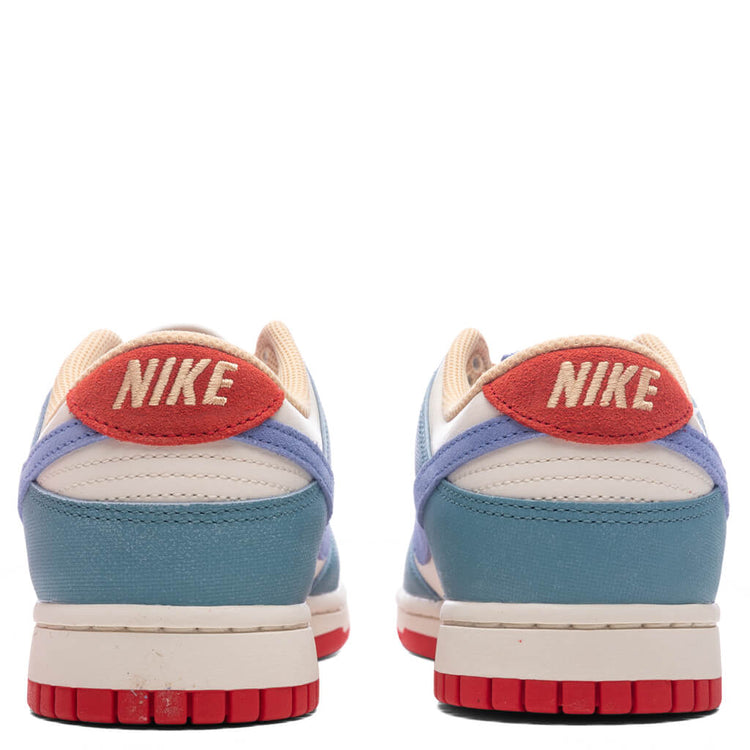 Dunk Low Premium - Pale Ivory/Royal Pulse/Denim Turq – Feature