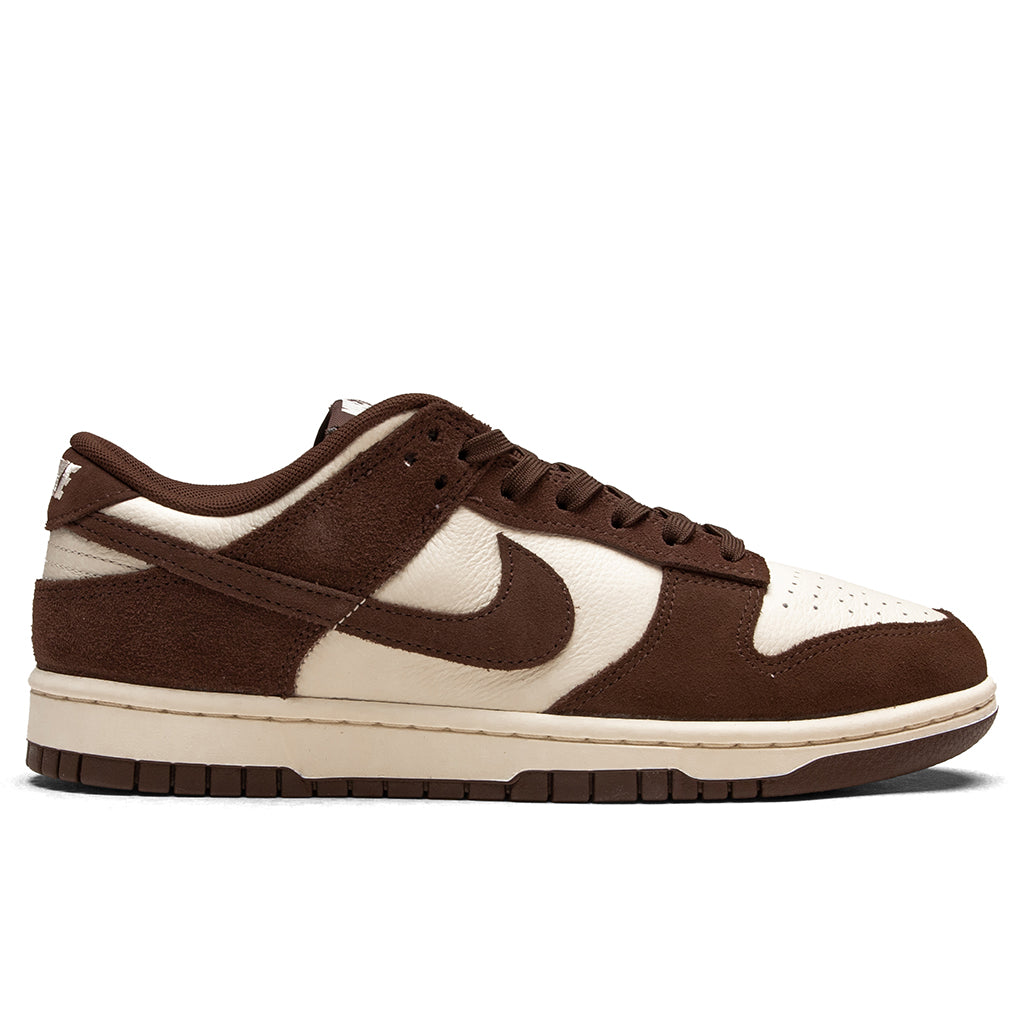 Dunk Low Retro SE - Pale Ivory/Baroque Brown/Pale Ivory – Feature