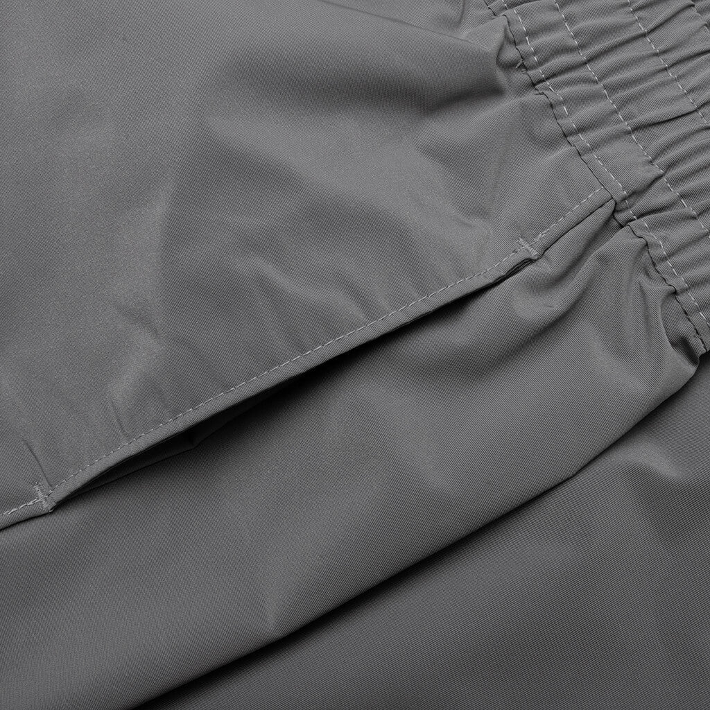 Easy Wind Short - Smoke – Feature