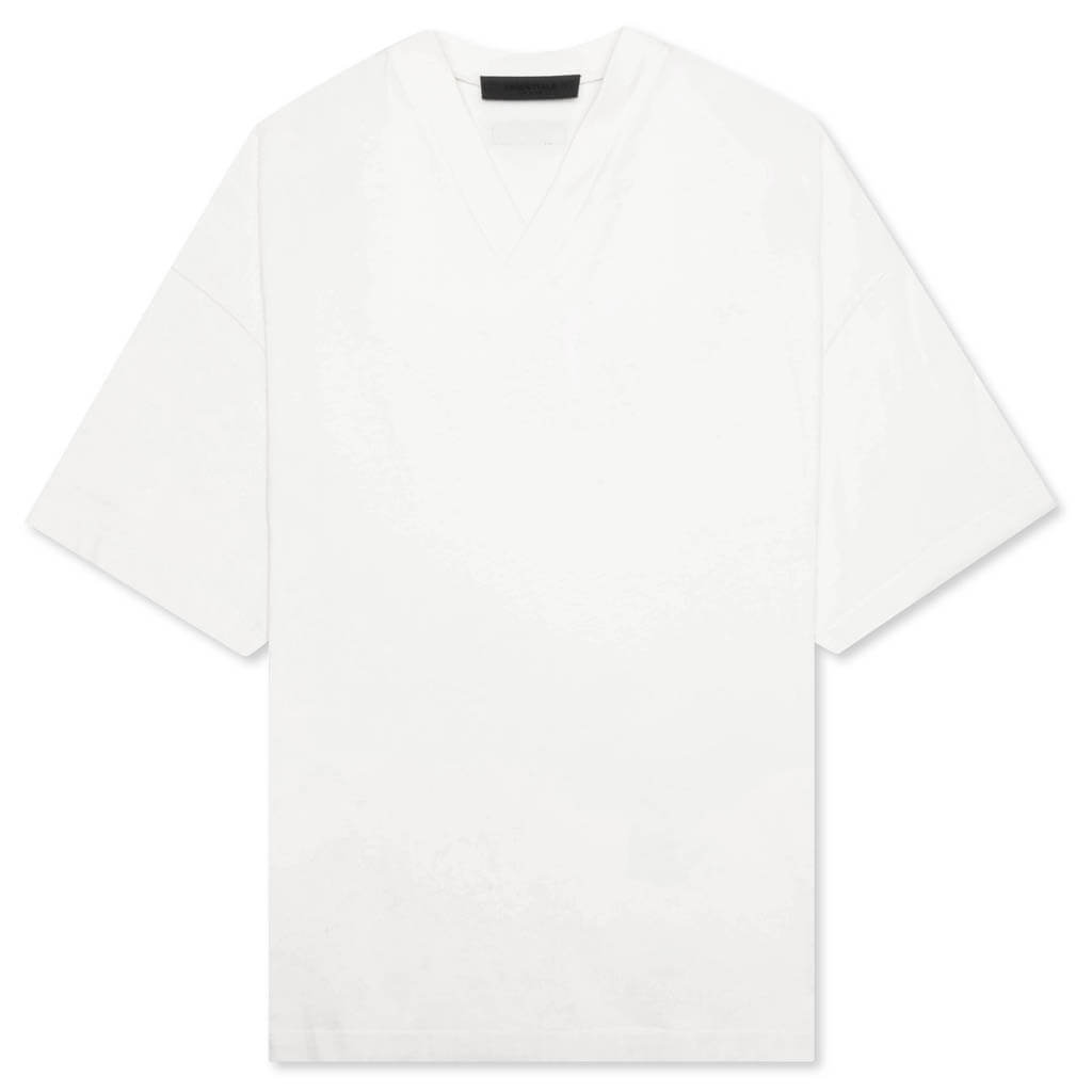 Essentials V-Neck - Cloud Dancer – Feature