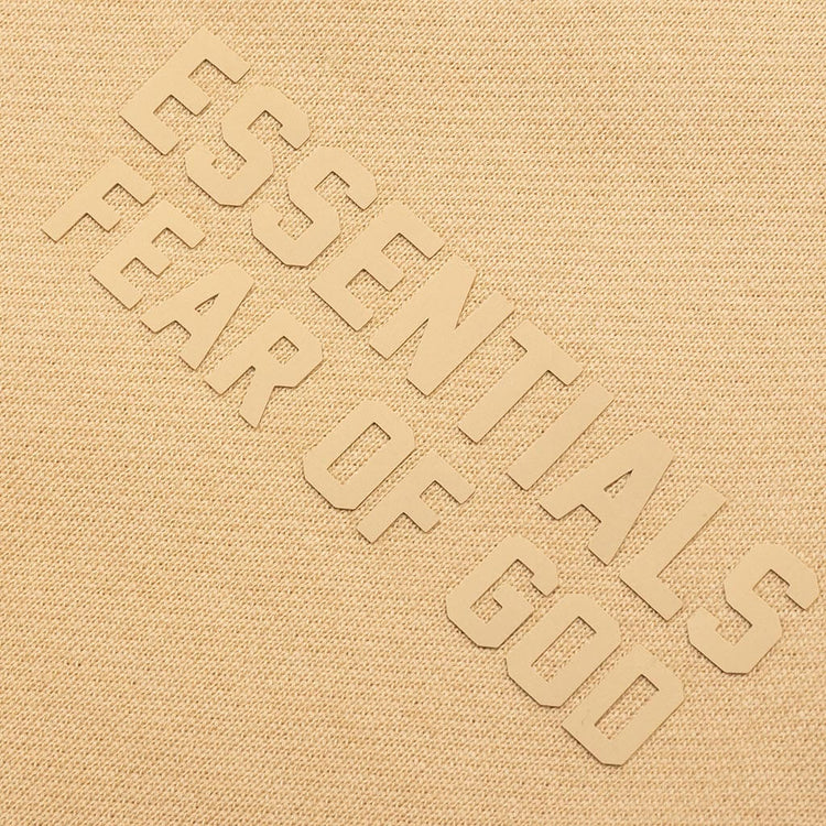 Essential Short - Sand – Feature