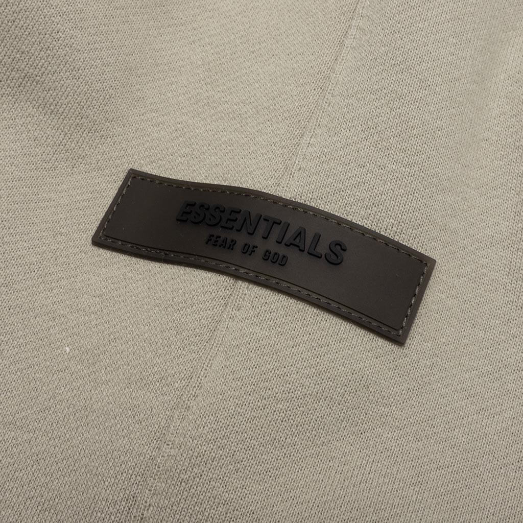 Short - Seal – Feature