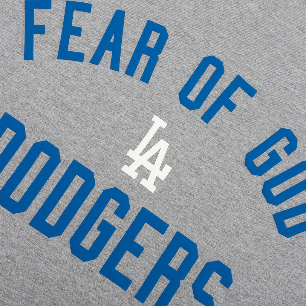 Fear of God Essentials x MLB Dodgers 90's Tee - Concrete Heather – Feature