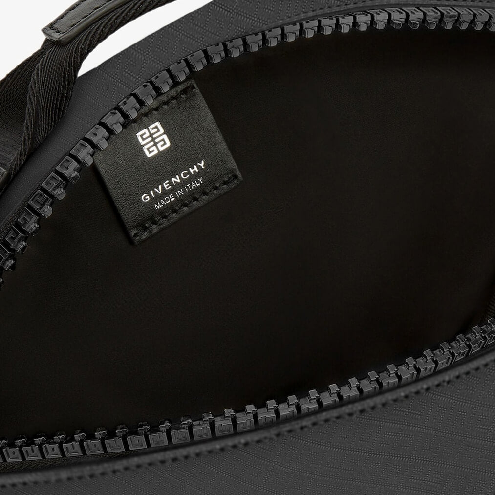 G-Zip Triangle Bag Small - Black – Feature