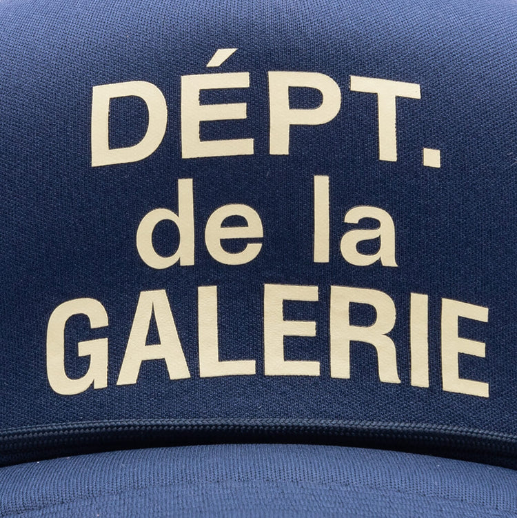 French Logo Trucker Hat - Navy – Feature
