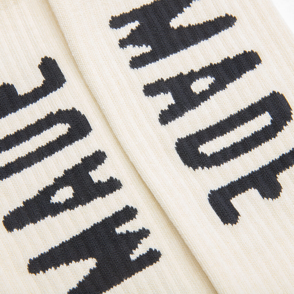 HM Logo Socks - White – Feature