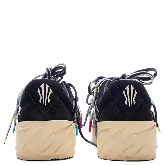 ANTA x Kyrie Irving Hélà Style 'Roots' - Black – Feature