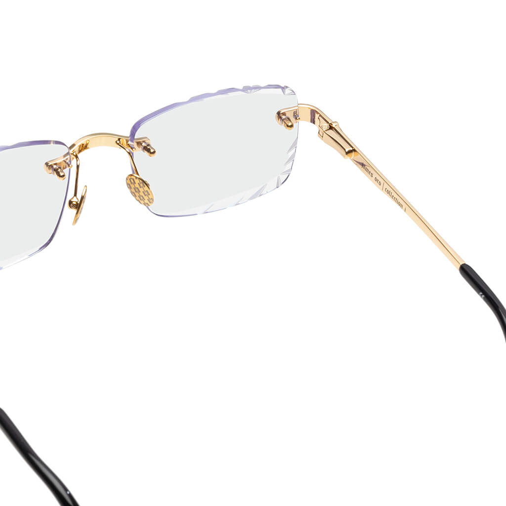 Iced Signature Gem Cut - Clear – Feature