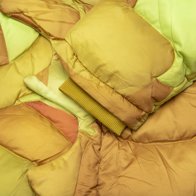 Kissing Puffer - Gold – Feature