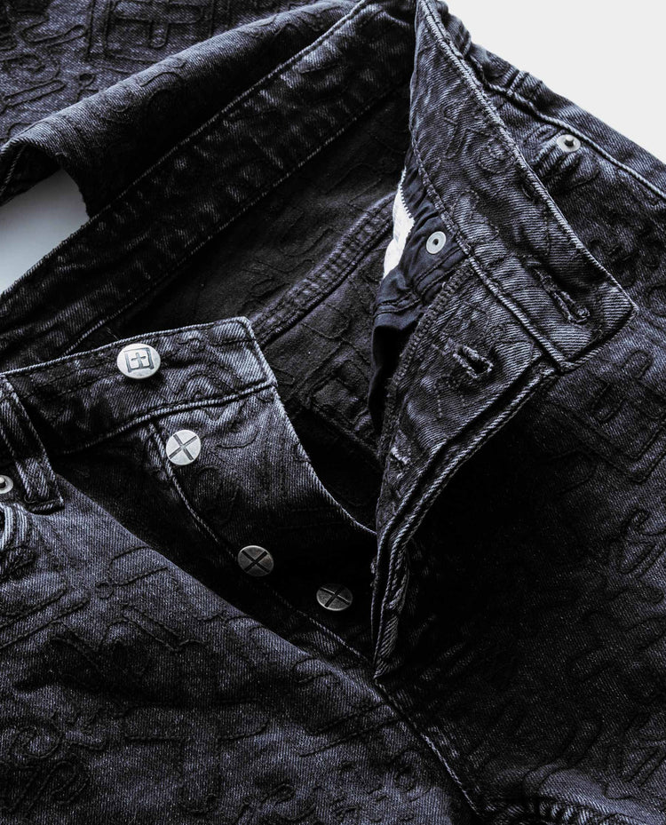 Sneaker Culture, Designer Apparel + Lifestyle – Feature