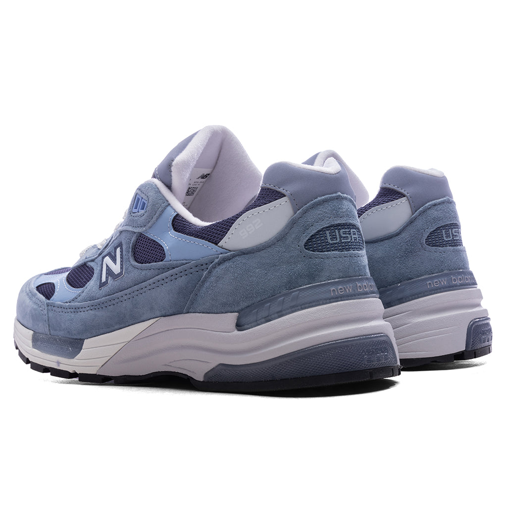 Made in USA 992 - Dusk Shower/Dream State/Pearl Grey – Feature