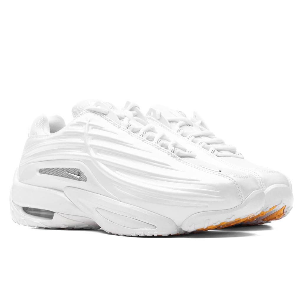 NOCTA Hot Step 2 - White/Chrome/University Gold – Feature