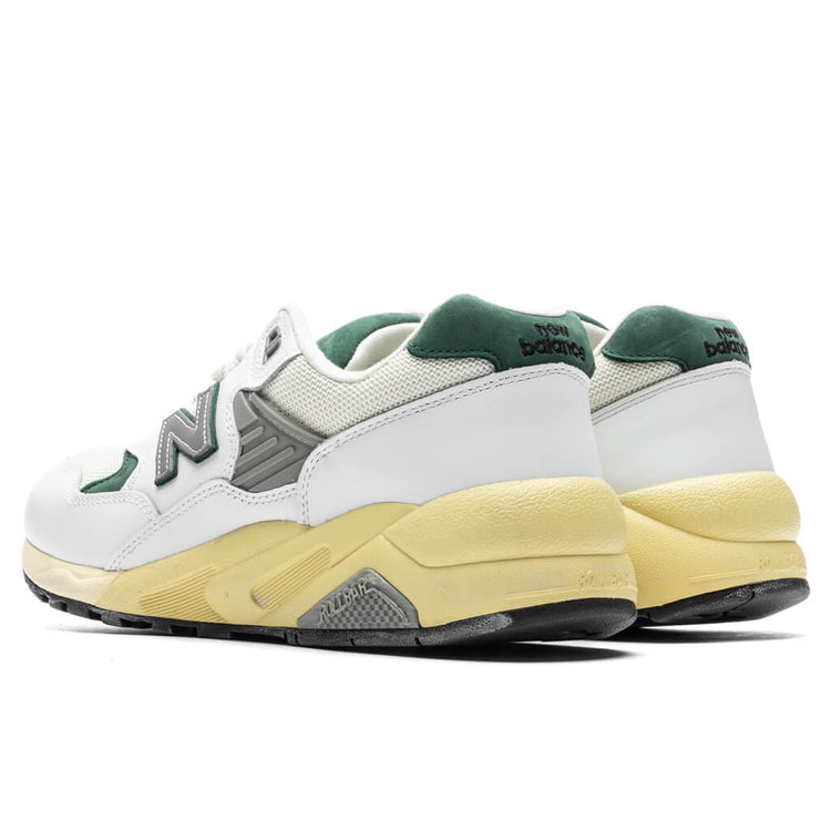 580R - White – Feature