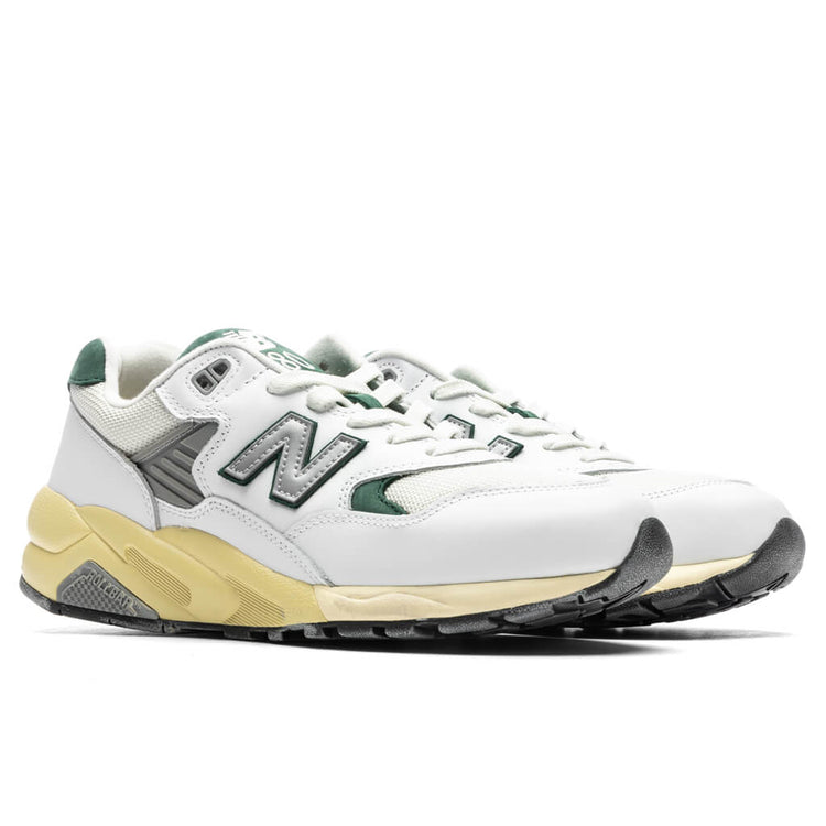 580R - White – Feature