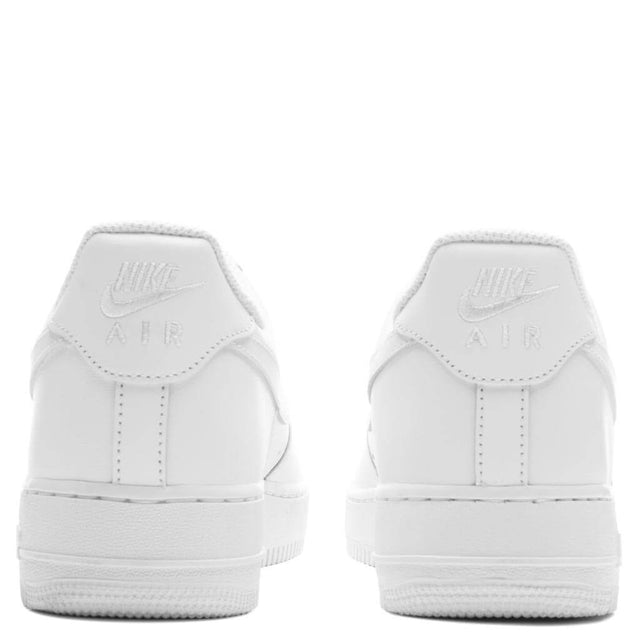 Air Force 1 '07 - Triple White – Feature
