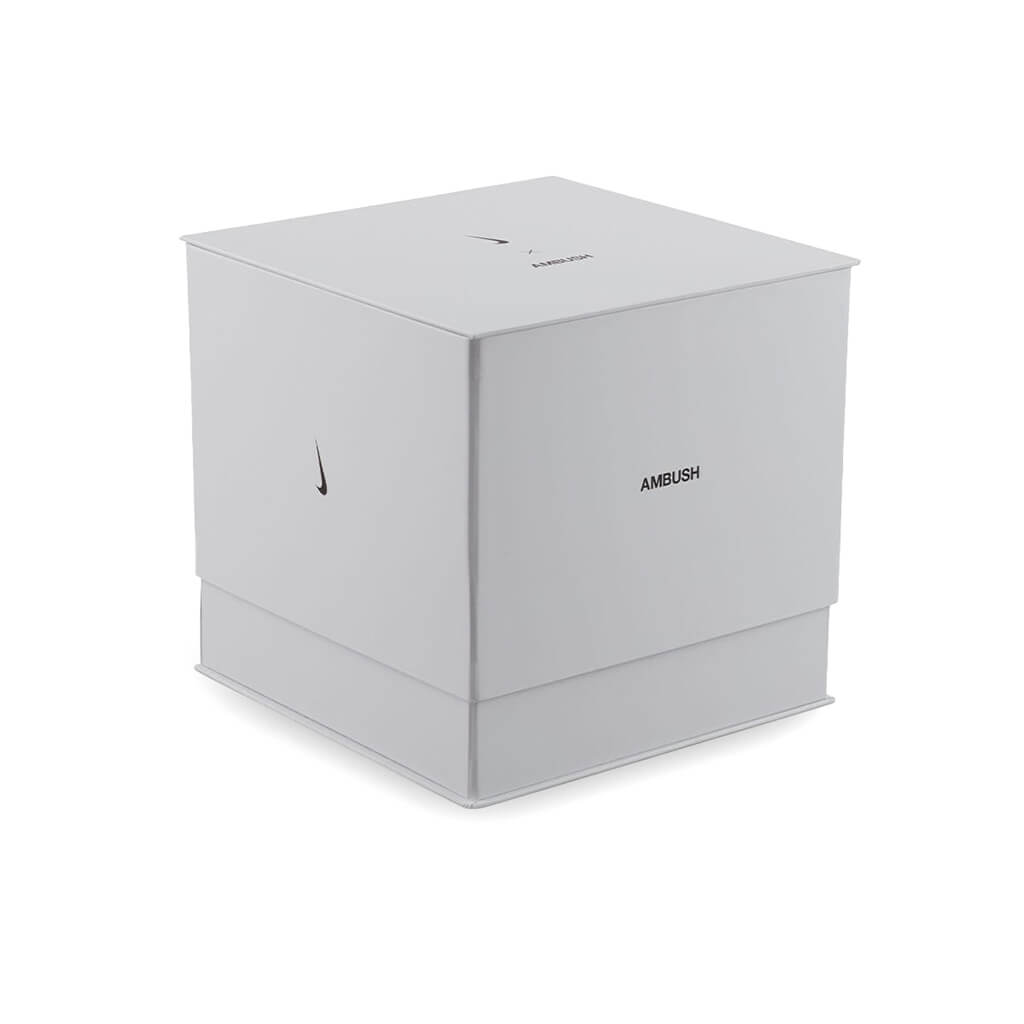 Nike x AMBUSH Pitch - Metallic Silver/Black – Feature