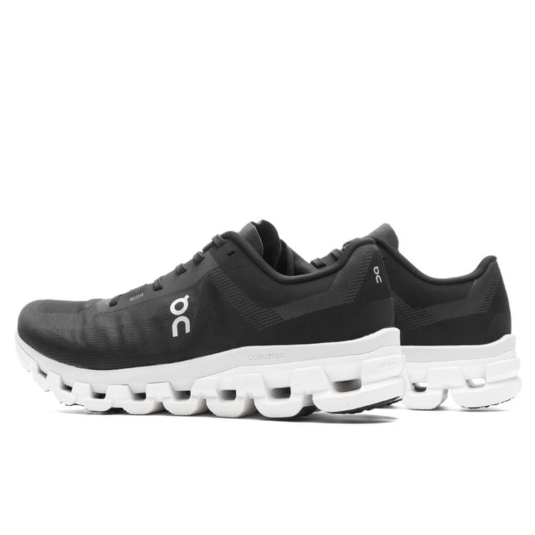 Cloudflow 4 - Black/White – Feature