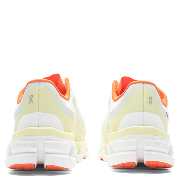 Cloudflow 4 - White/Hay – Feature