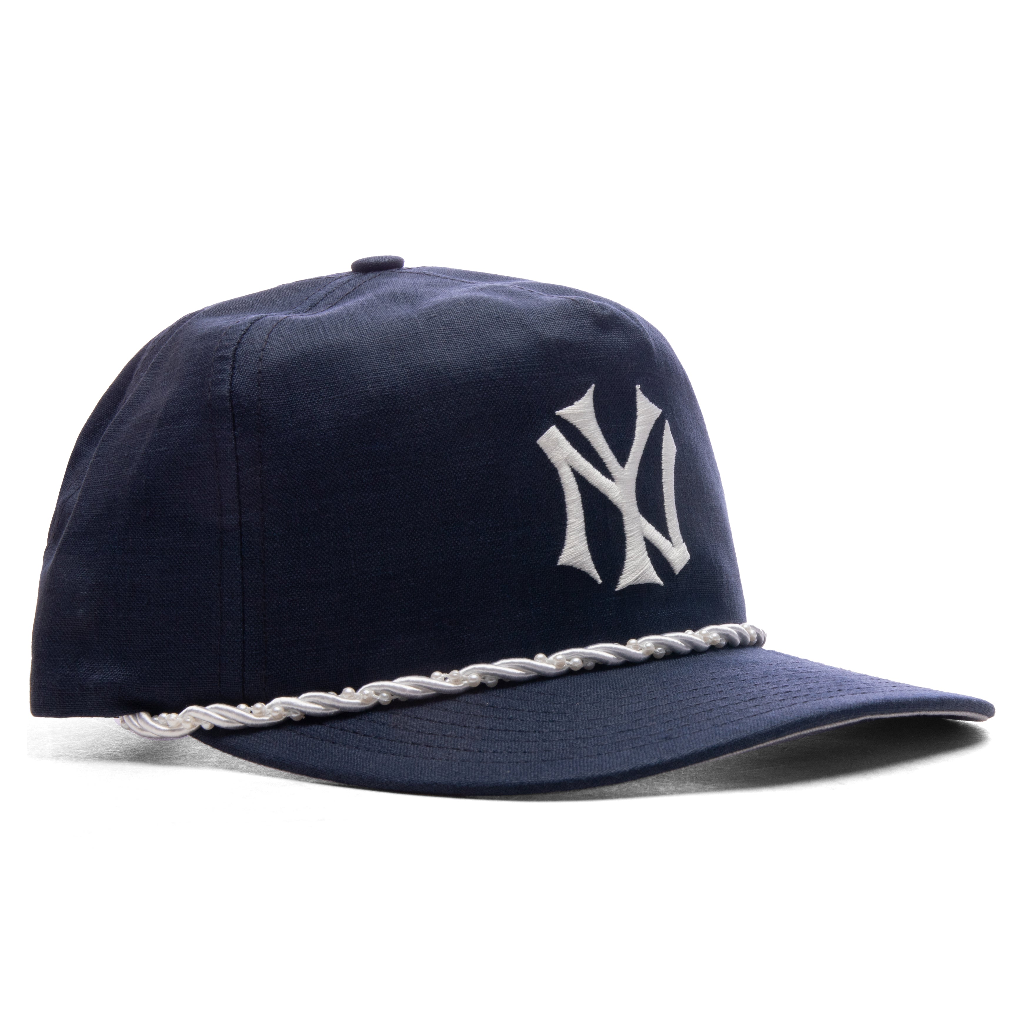 Pearl Rope Golfer - New York Yankees – Feature