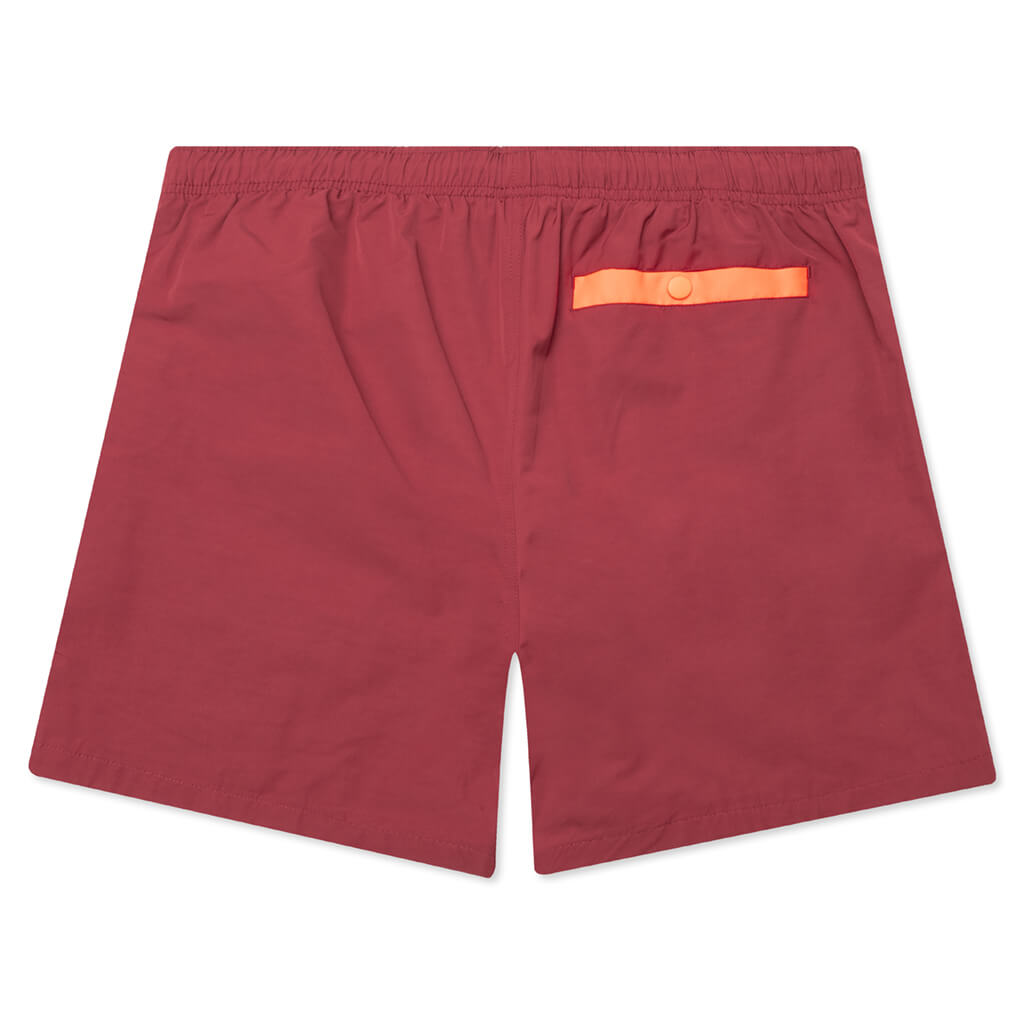 Deliverance Short - Pinot – Feature