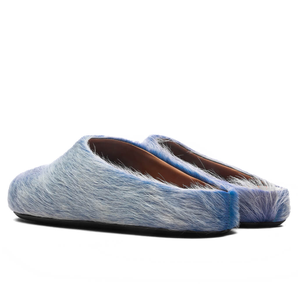 Sabot - Blue – Feature