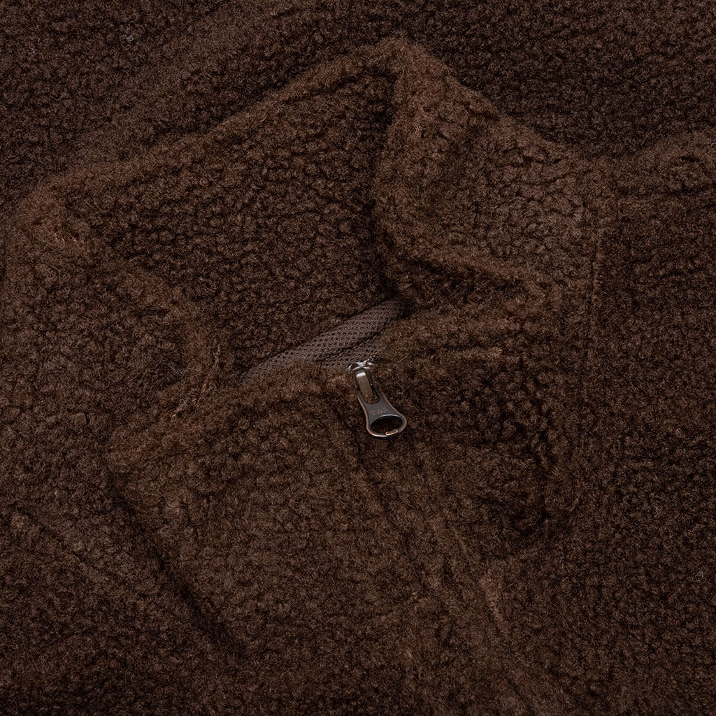 Script Sherpa Pullover - Brown – Feature