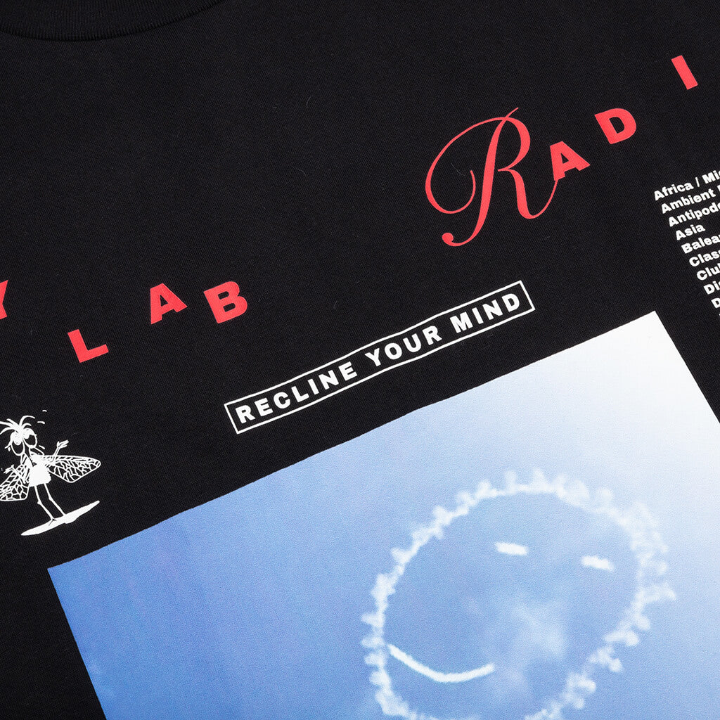 Jungles Skylab Radio Smile Tee - Black – Feature